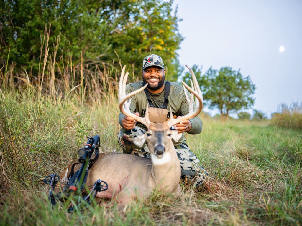 Whitetail Deer Hunting in Kansas | Fast Facts & Information